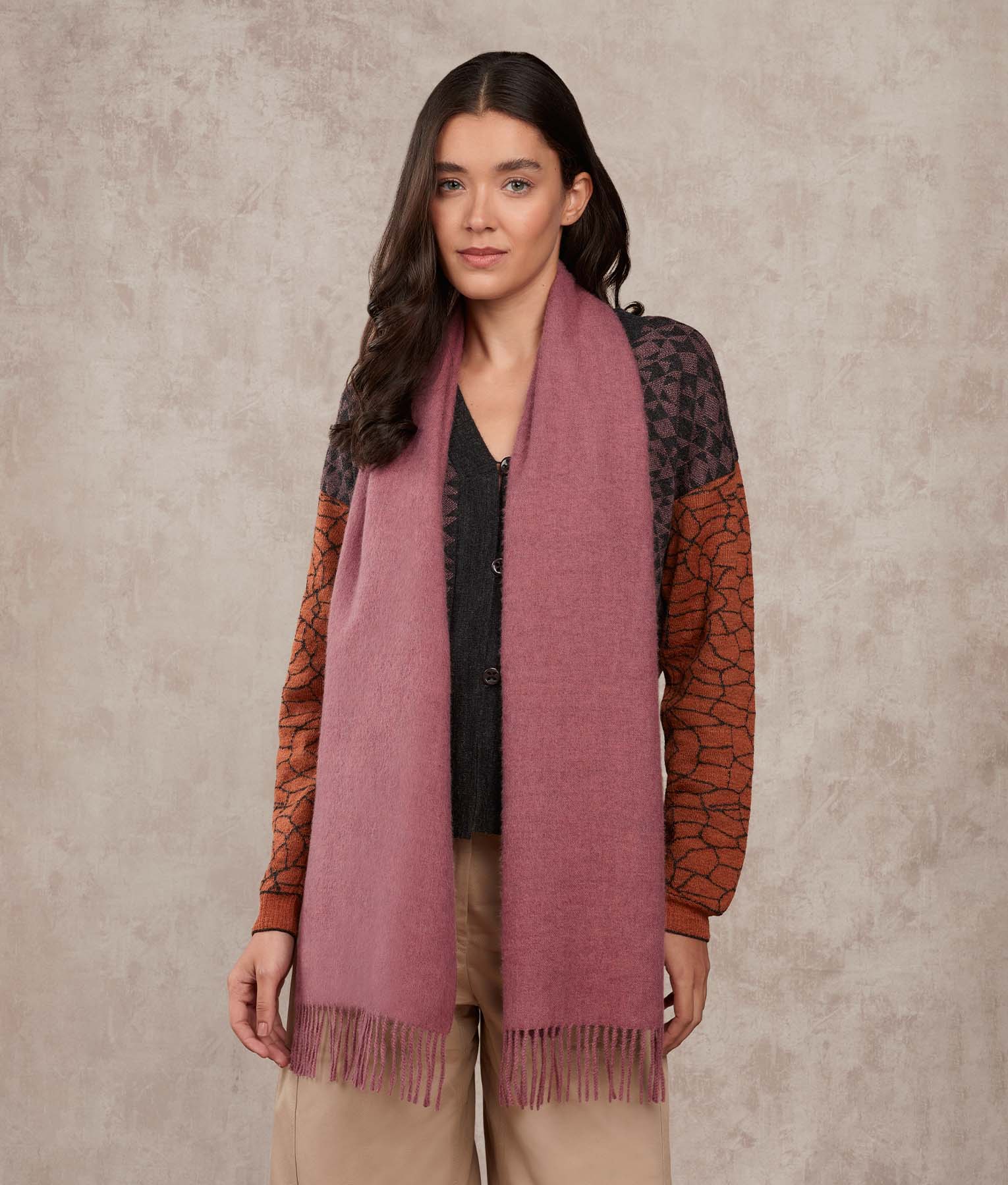 Modern essentials for Women & Men with the finest alpaca wool – Sol ...