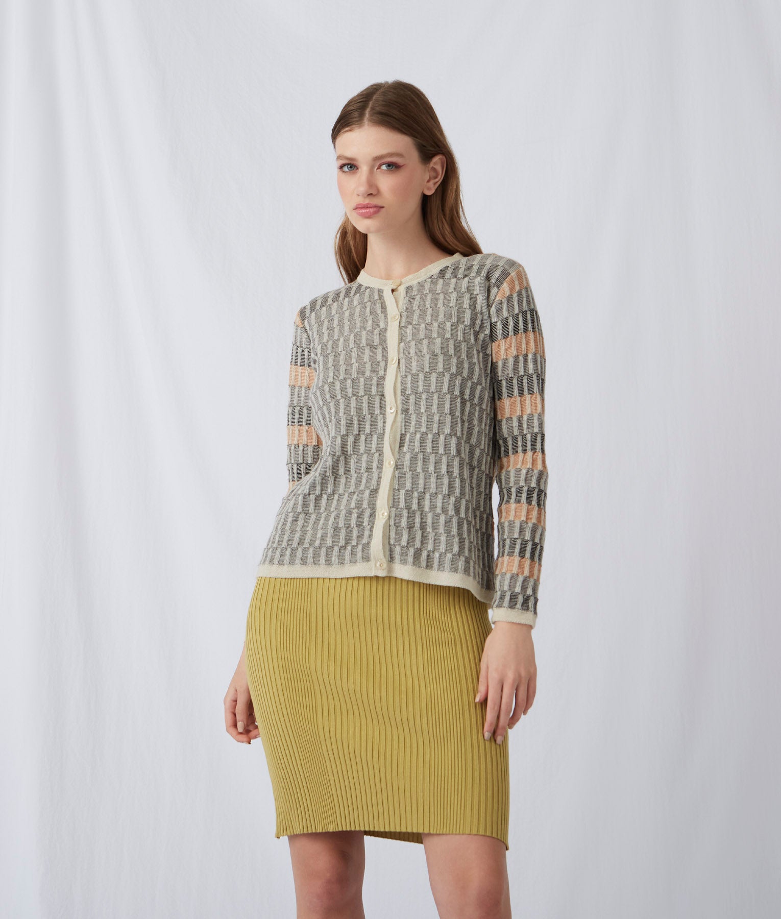 Las Andenas Cardigan - Snow White And Smoky Pearl