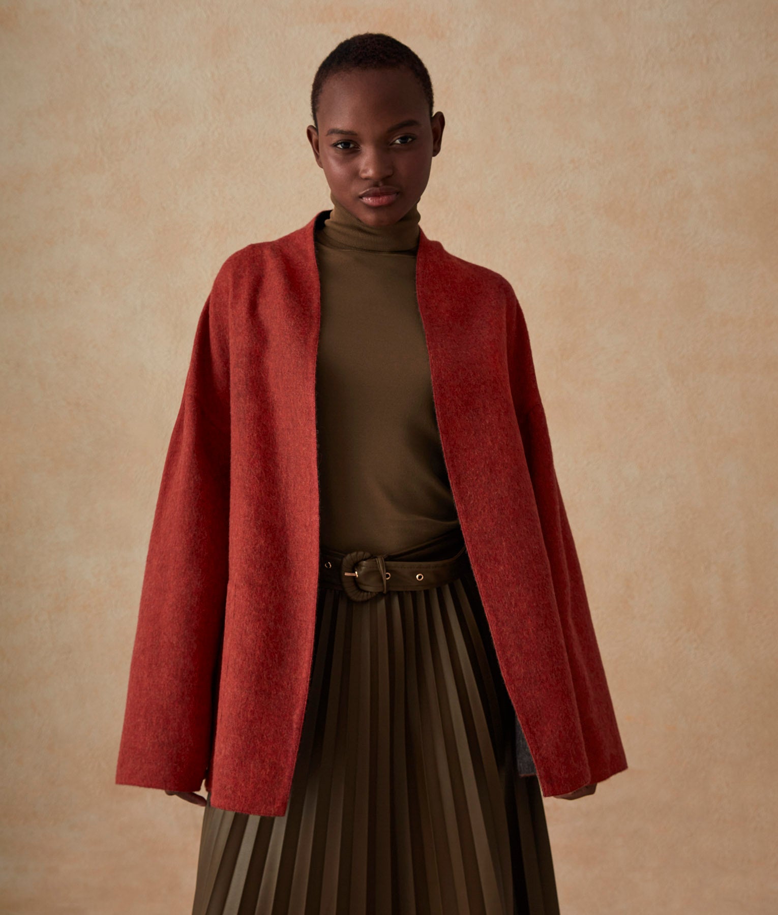 Modern essentials for Women & Men with the finest alpaca wool – Sol ...