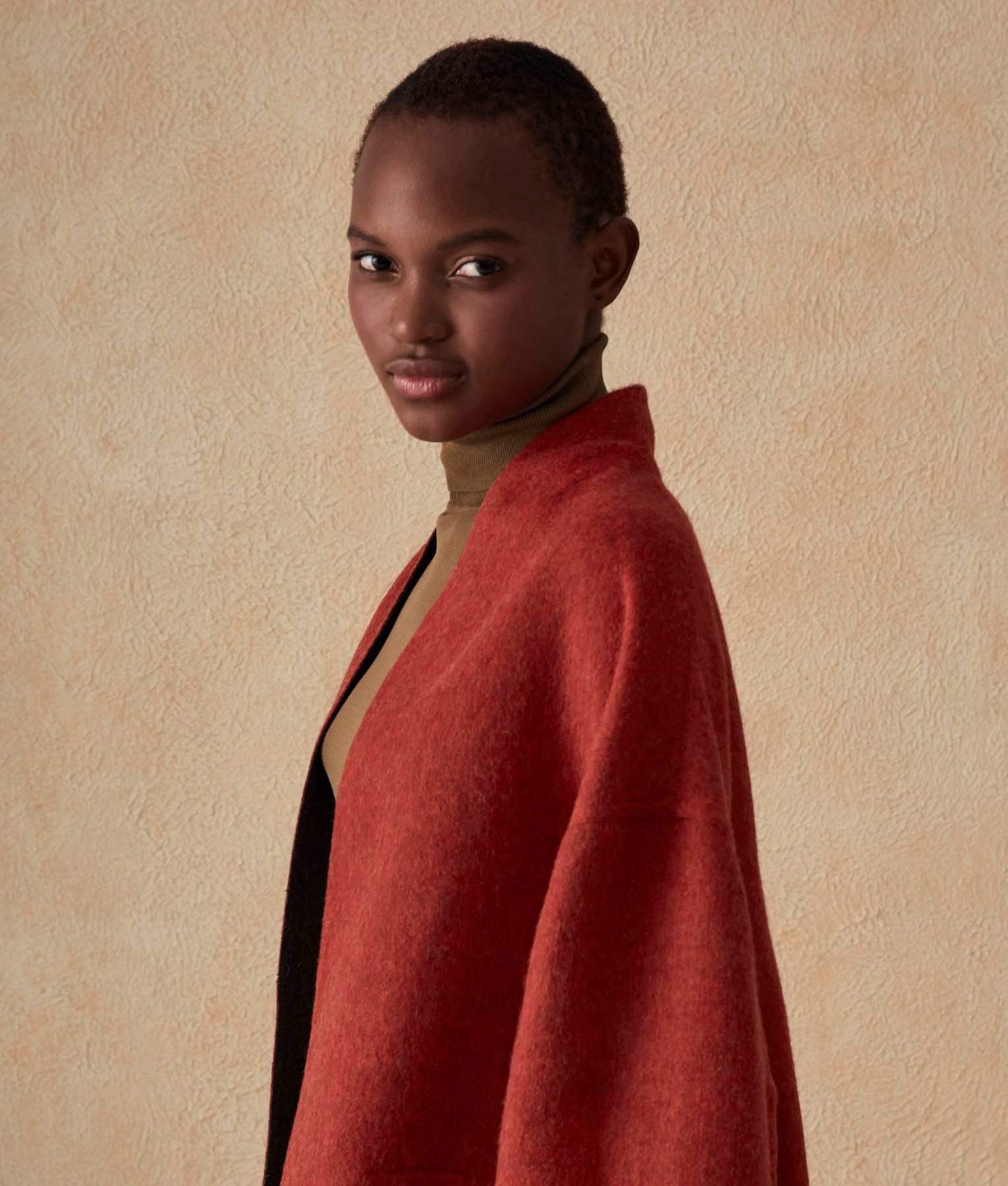 Modern essentials for Women & Men with the finest alpaca wool – Sol ...