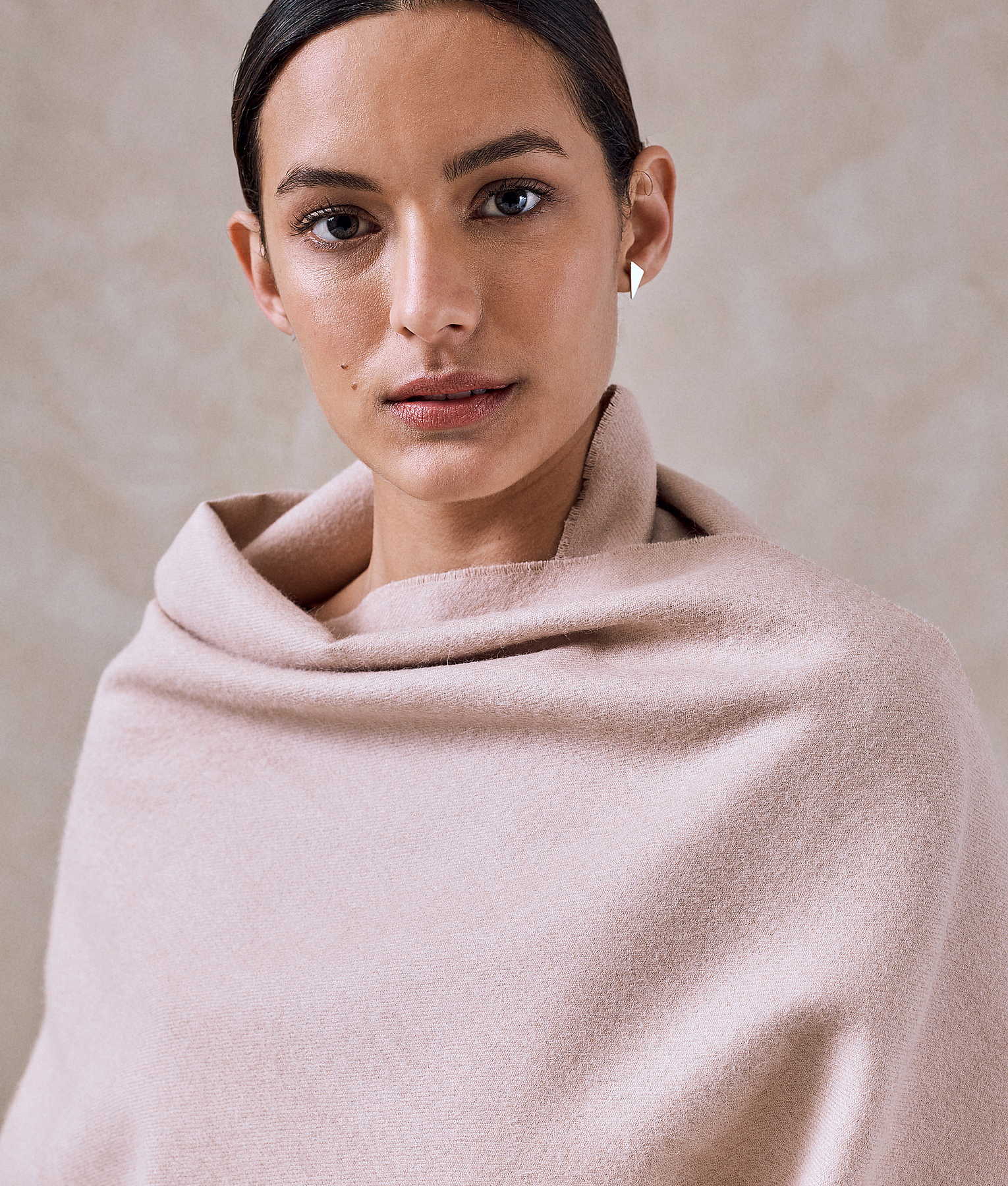 Sol Alpaca Shawls – Sol Alpaca USA