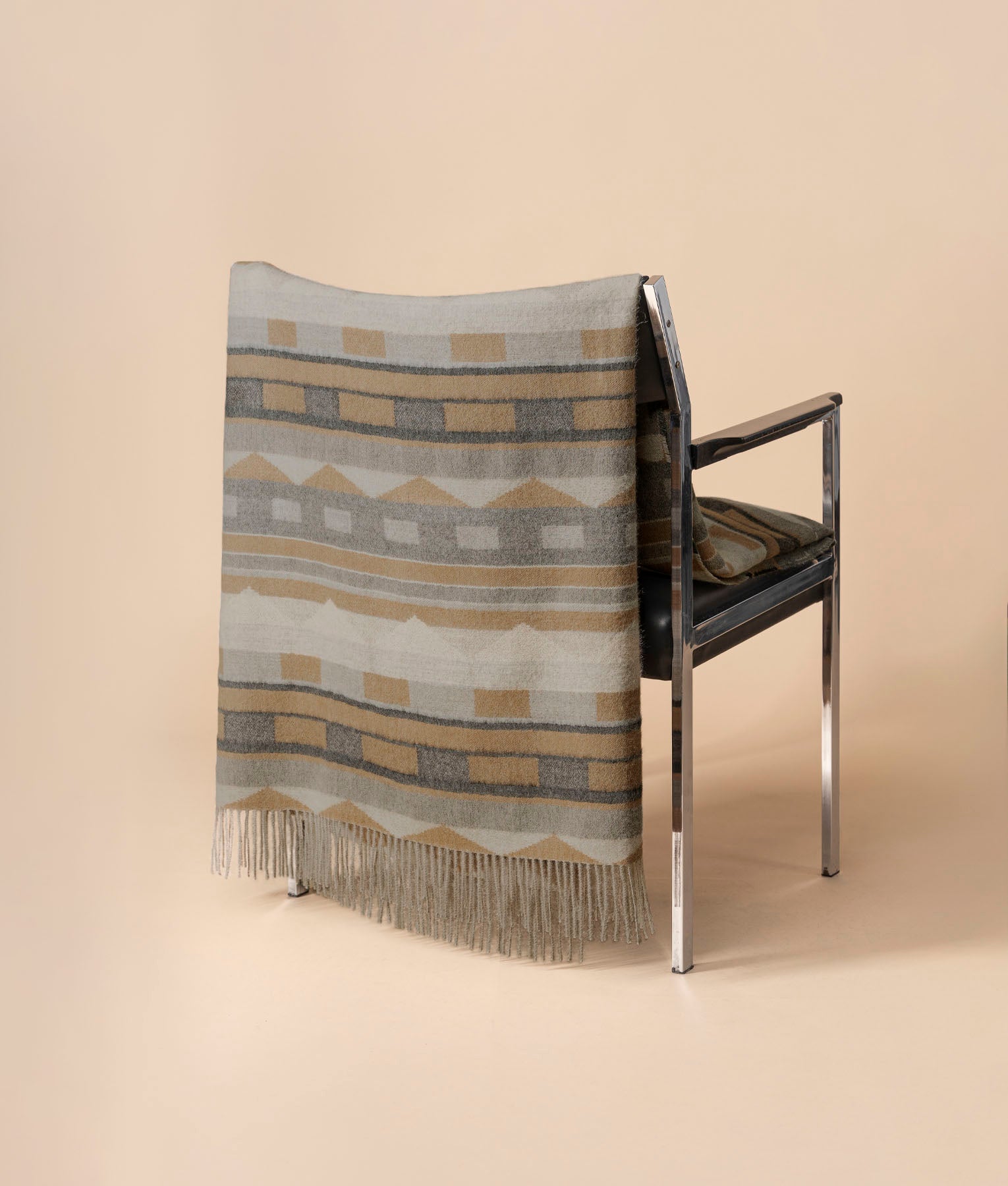 Sol Alpaca Blankets & Throws – Sol Alpaca USA